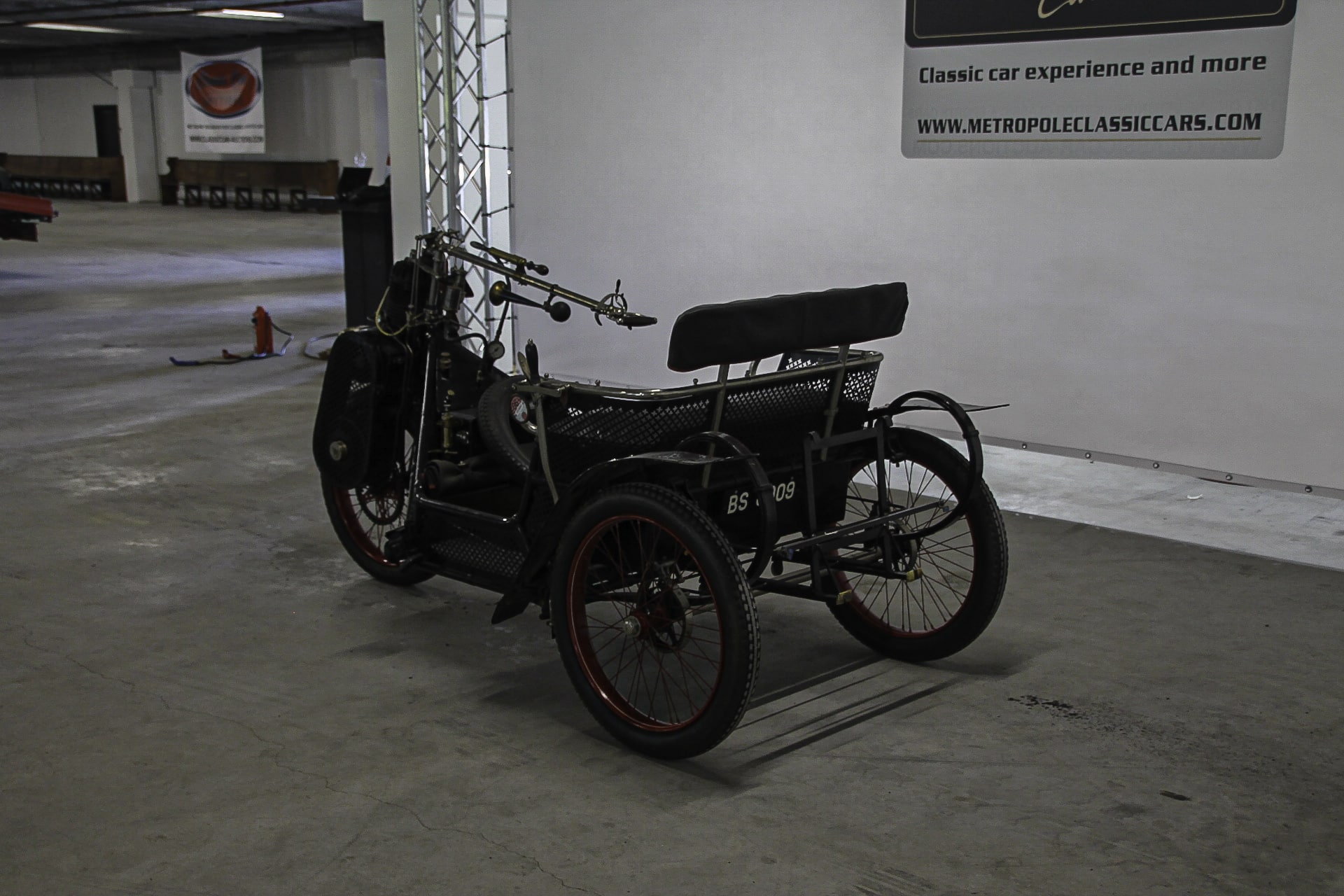 Cyklon 3 1/2hp Cyclonette Tri-Car - Metropole